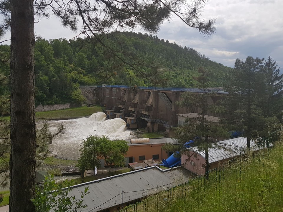 Jezero MODRAC pleni svojom snagom